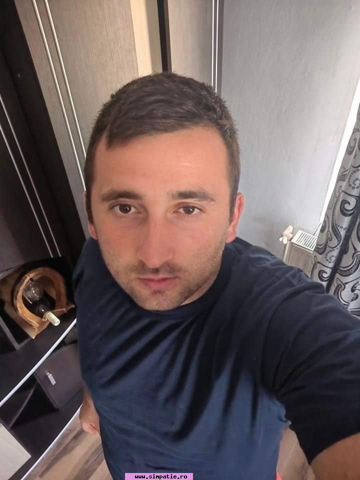 Alyn. Alyn, Barbat, 30 ani, Salaj, Romania