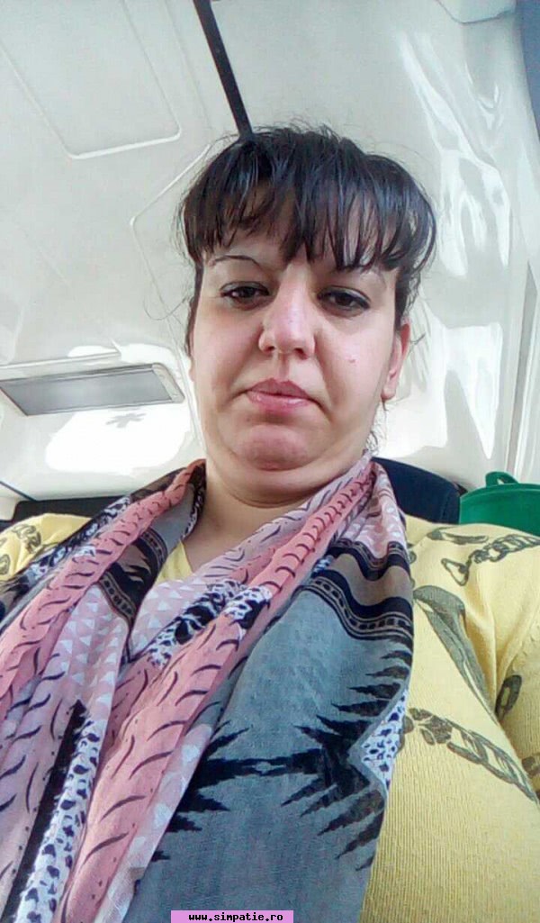 Andrea Andrea, Femeie, 42 ani, Prahova, Romania
