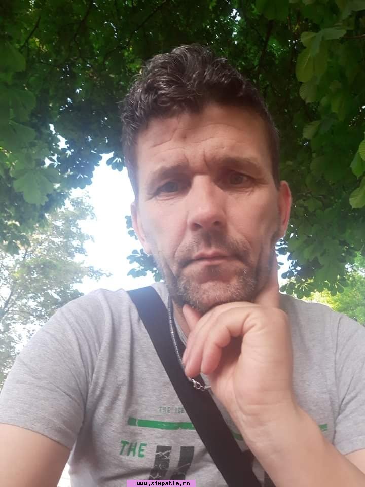 George 10, Barbat, 50 ani, Prahova, Romania