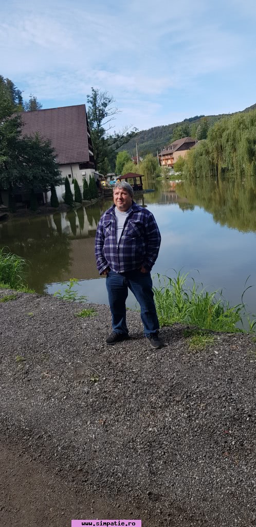 Ian 22, Barbat, 55 ani, Timis, Romania