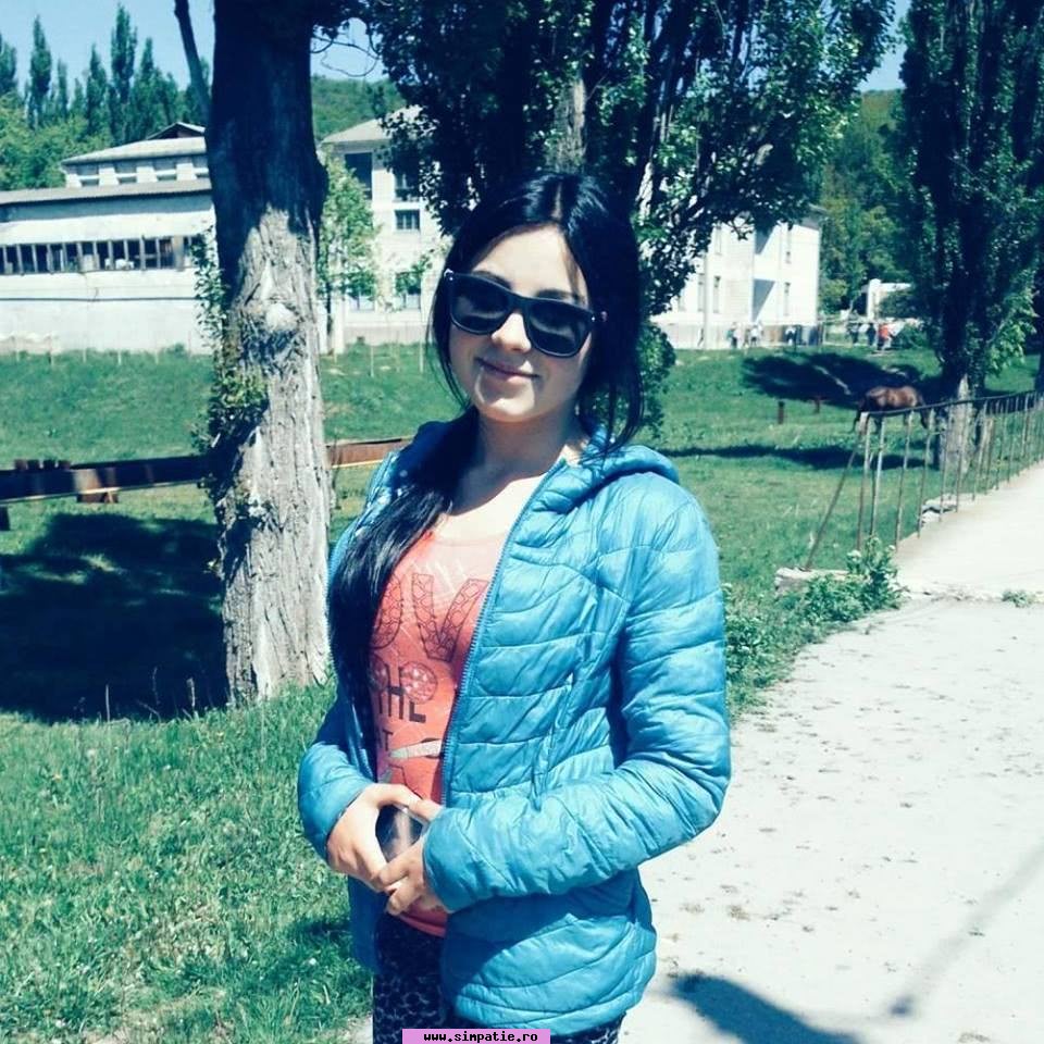 Alina_23, Femeie, 24 ani, Bucuresti, Romania