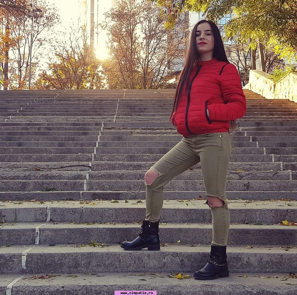 Alina_23, Femeie, 24 ani, Bucuresti, Romania