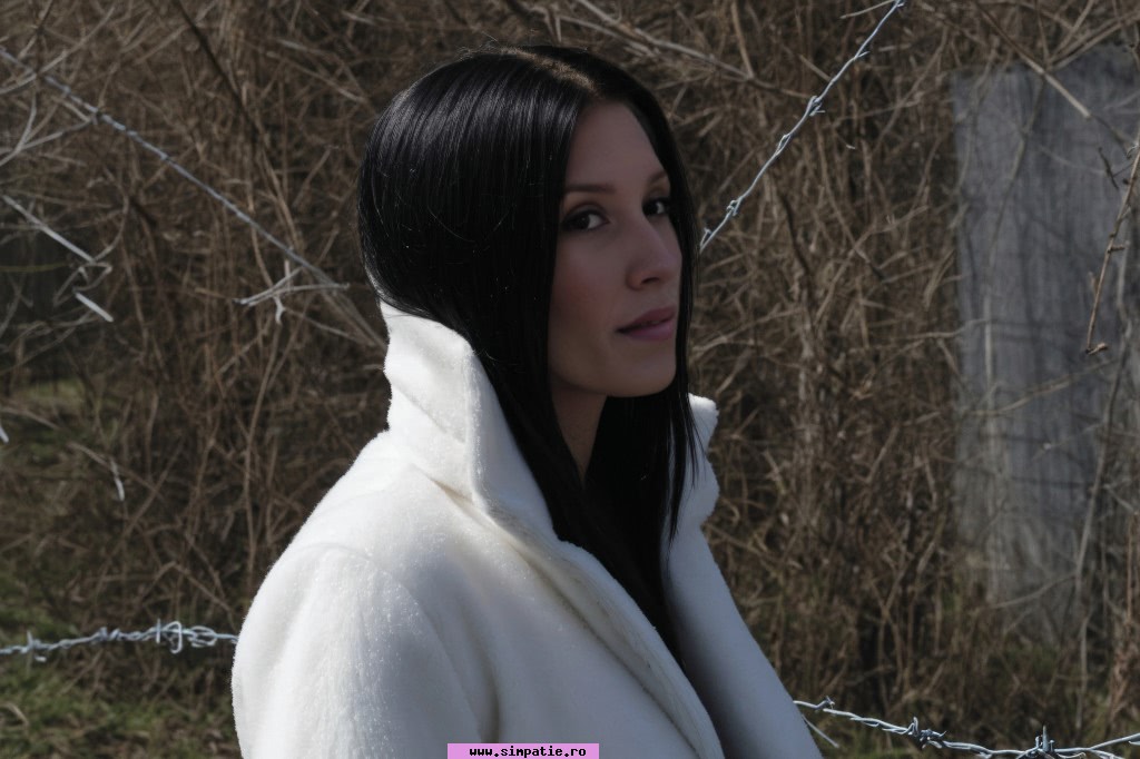 Bubuzela, Femeie, 28 ani, Brasov, Romania